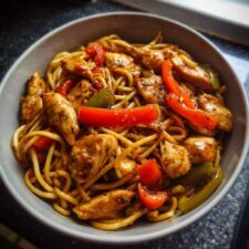 Honey Pepper Chicken Pasta: 30-Minute Flavor Delight
