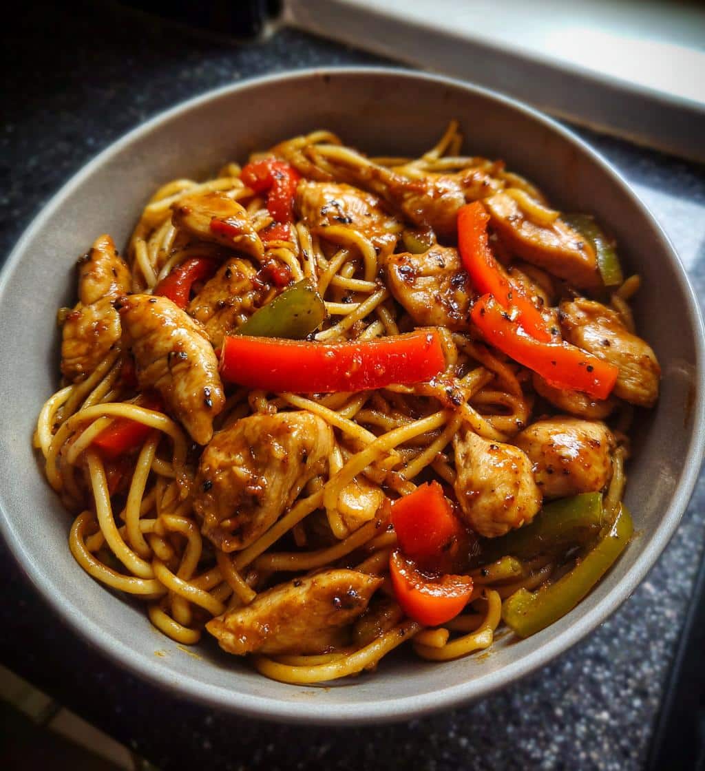Honey Pepper Chicken Pasta: 30-Minute Flavor Delight