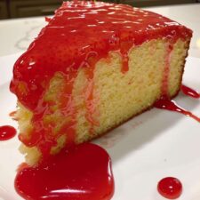 Strawberry Glaze: 15-Minute Magic for Your Desserts